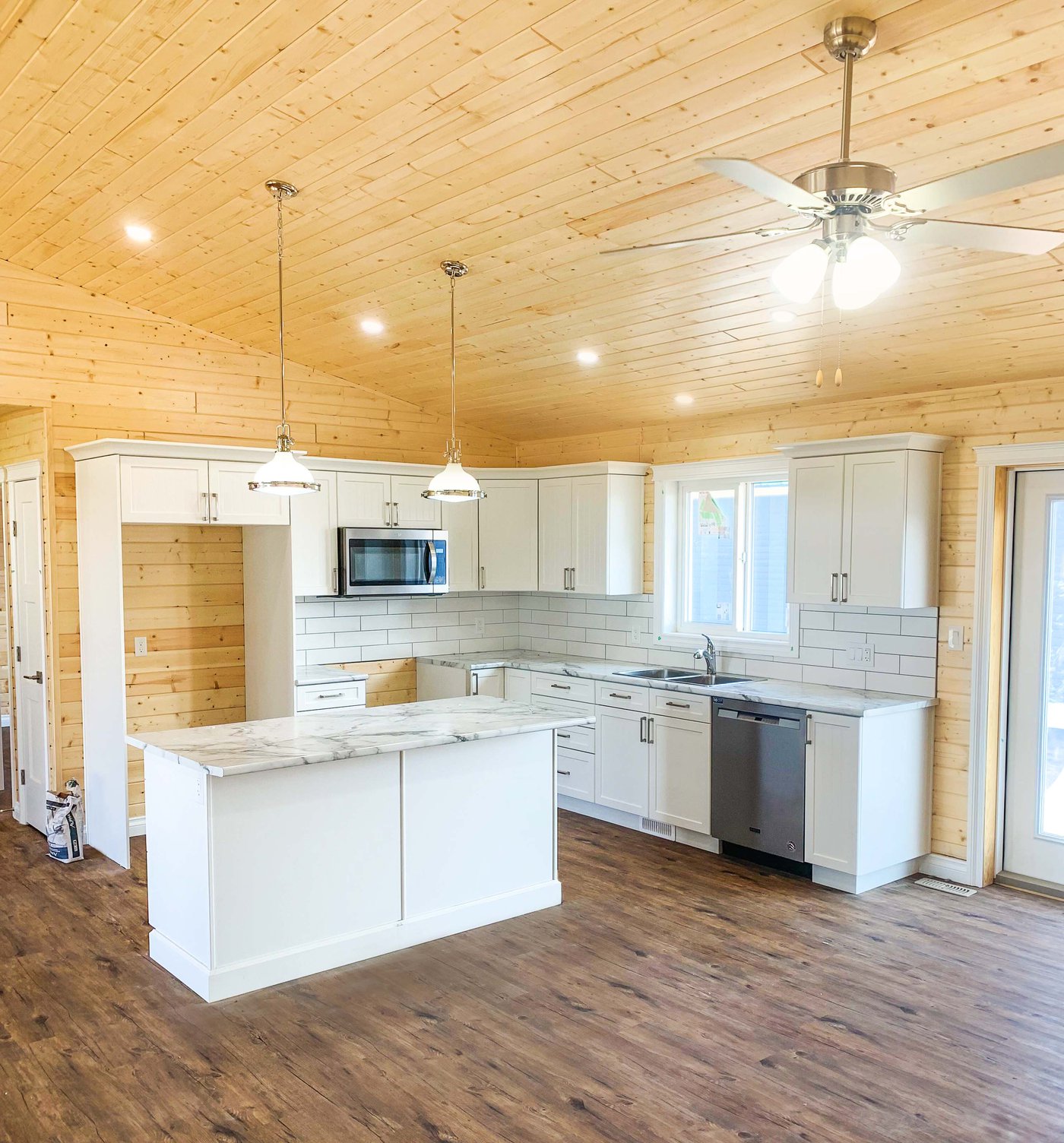 What are the two main types of house finishing? - Truvok